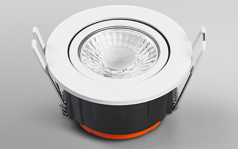 LEDVANCE SPOT COMBO Orientable Le Spot Recouvrable 6 En 1 LEDVANCE SPOT COMBO Orientable Le Spot Recouvrable 6 En 1